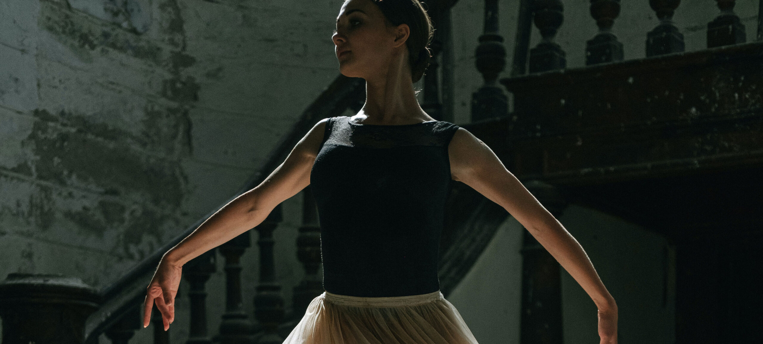 How to Master the Salsa in 10 Easy Steps - Marbres Gramaco